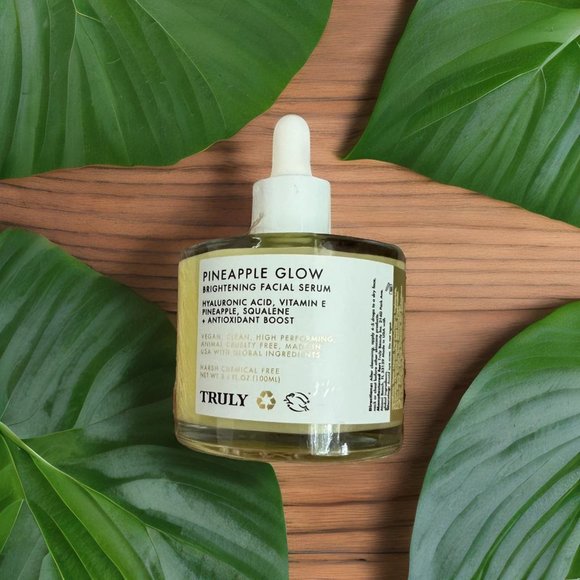 TRULY | Skincare | Truly Pineapple Glow Bright Facial Serum | Poshmark